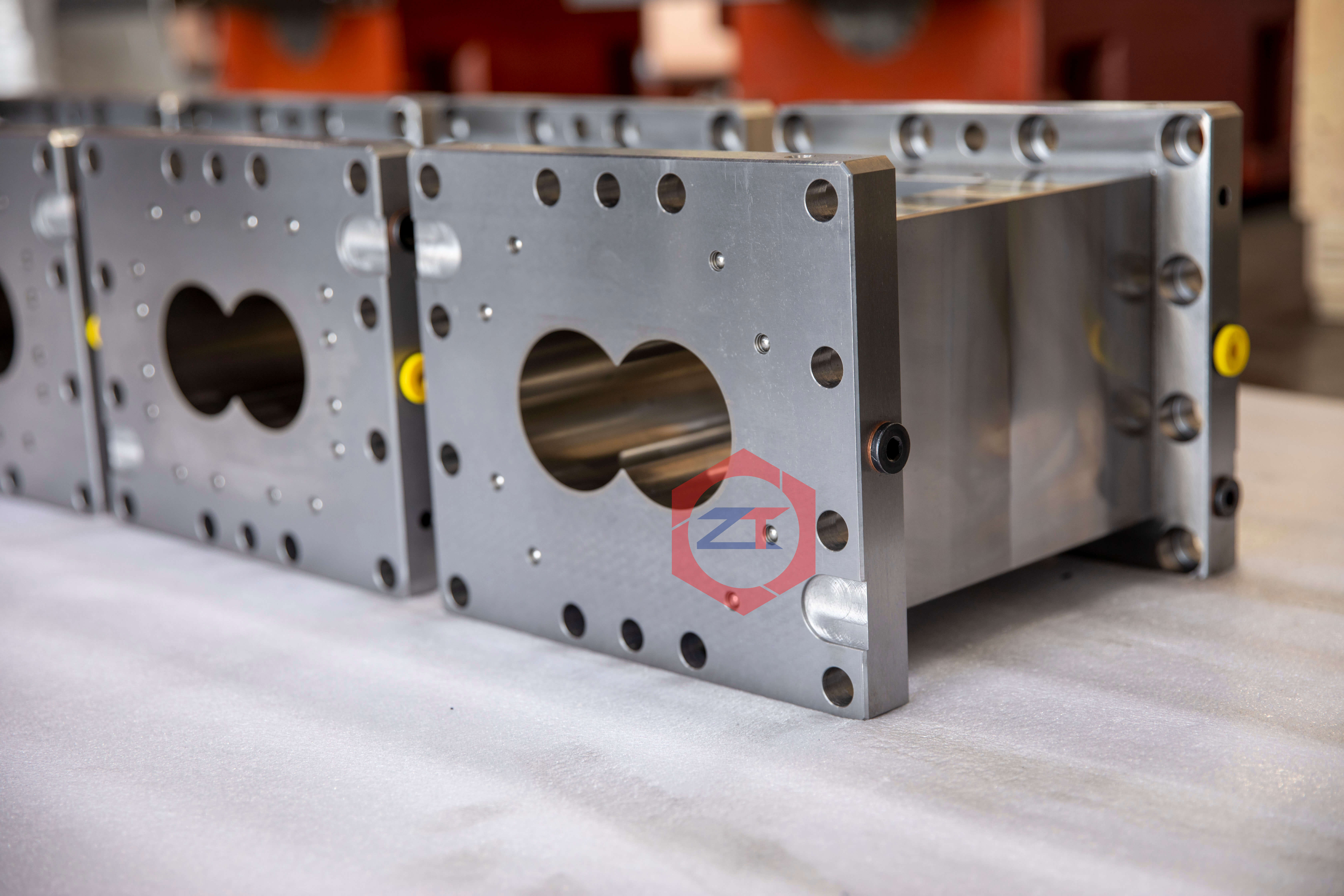 Abs Extrusion Extruder Cpm10v Double screw barrel from China ...